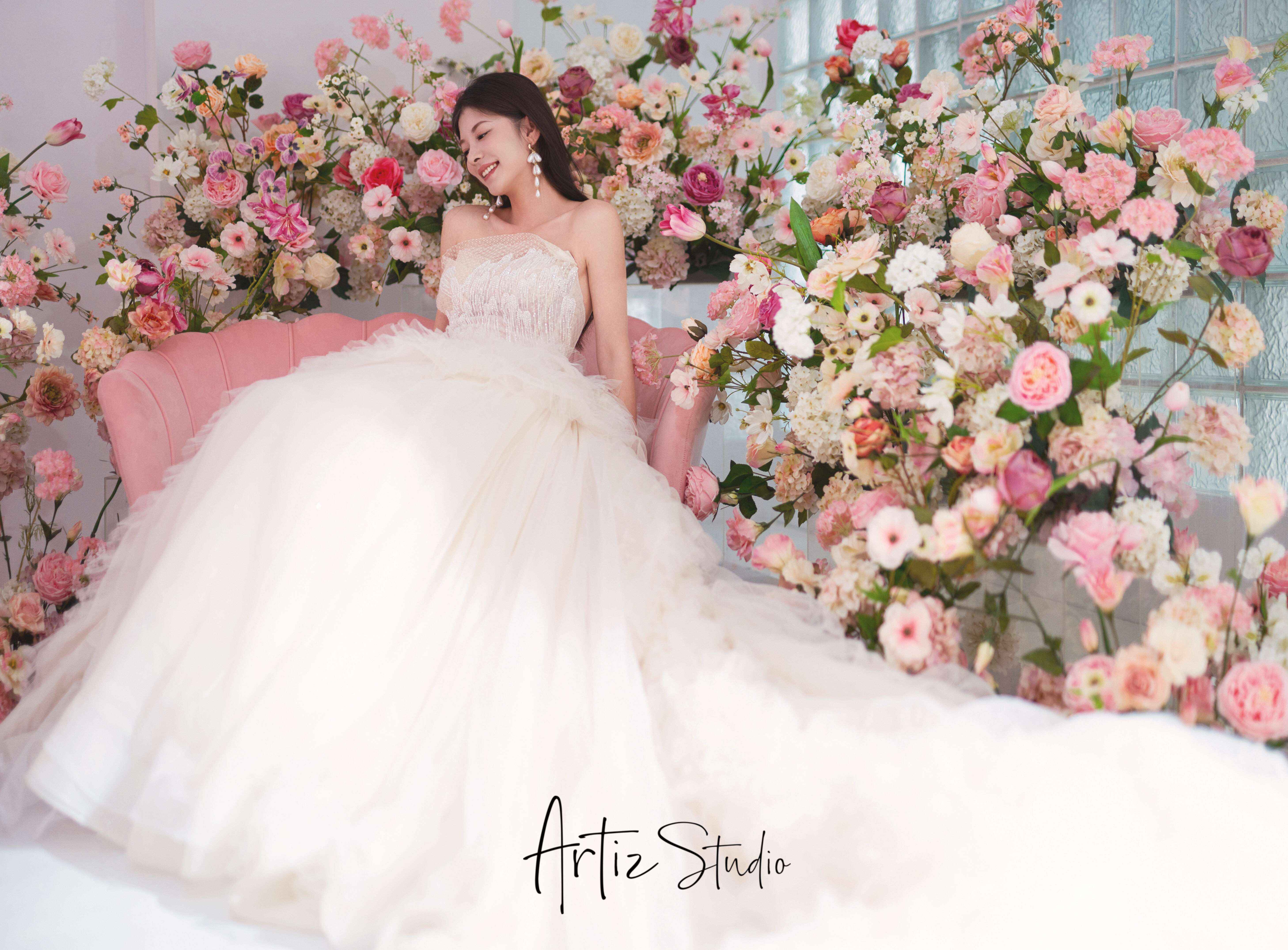 Hitcheed.com | PINK COLLECTION