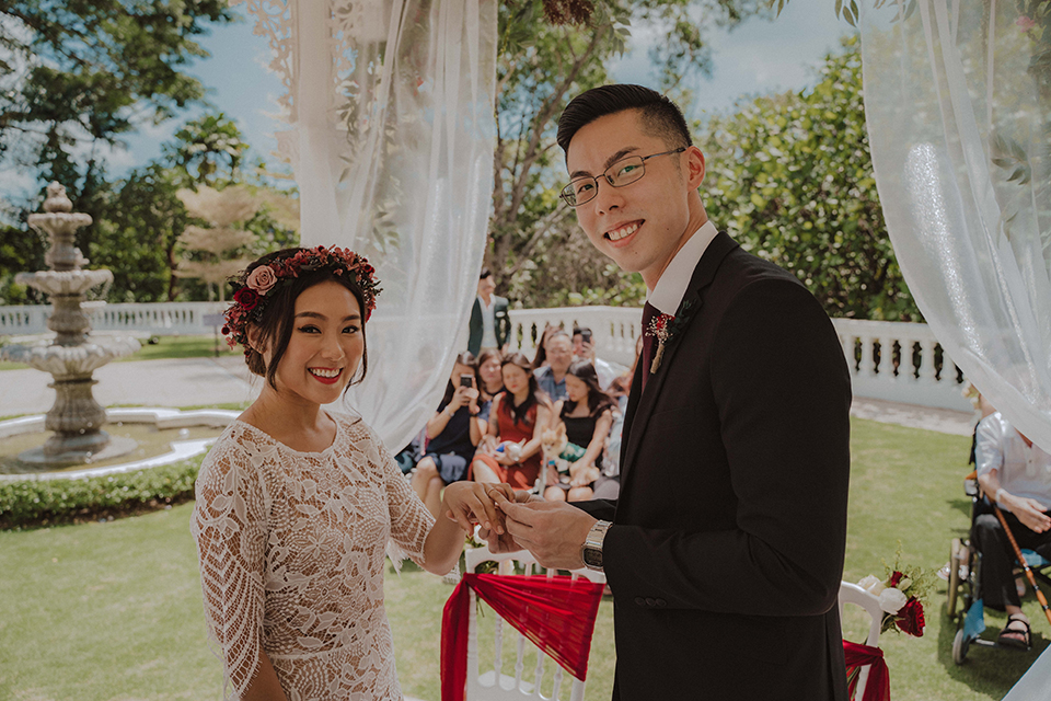 Hitcheed.com | Boris & Elaine - Solemnisation