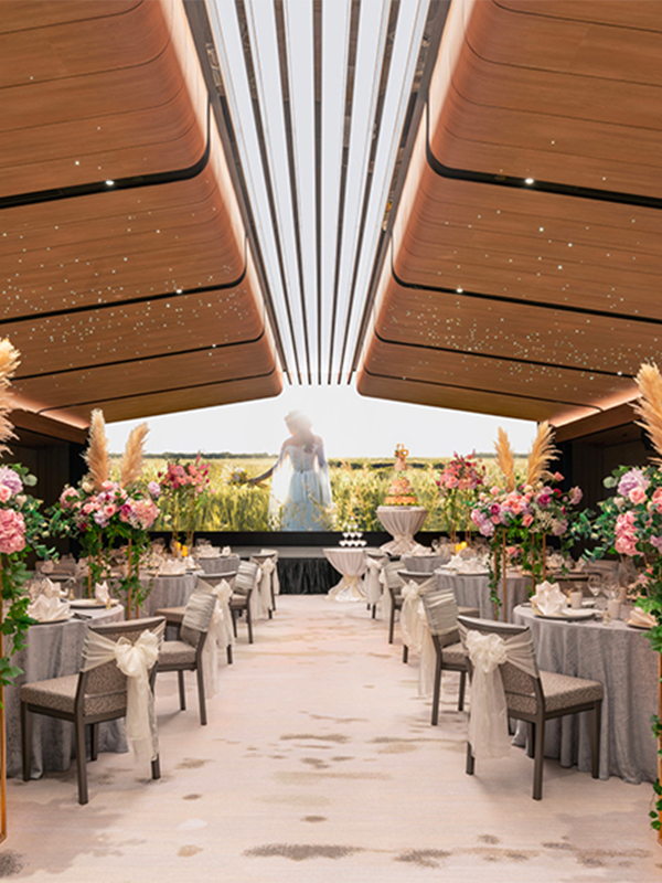 Hitcheed.com | Atrium Ballroom